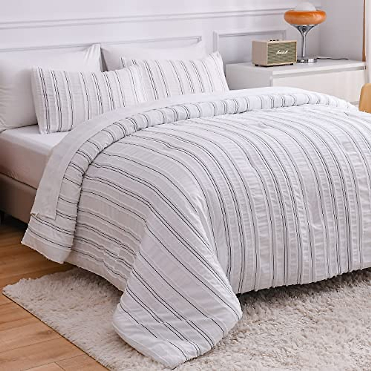 AIKASY Boho Bed in a Bag 7 Pieces Queen Size, Black/White Tufted Comforter Set, Stripe Pattern Design, All Season Cozy Cover with Sheets (Dashed line,90"x90")