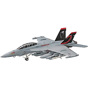 EA-18G Growler USN ECM Aircraft 1/72 Hasegawa