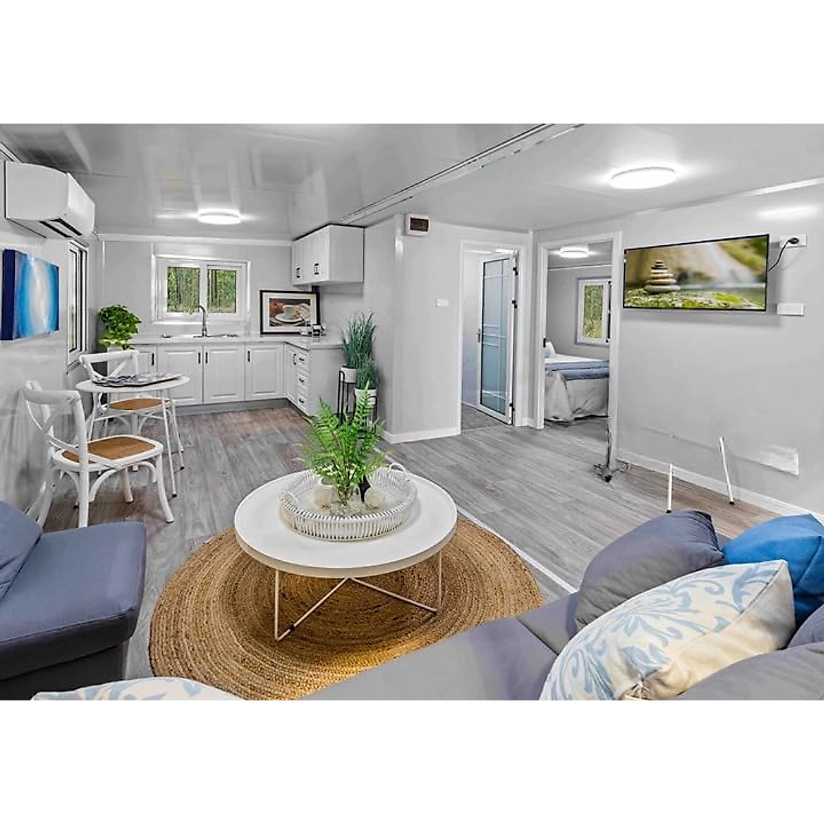 Generic Portable Prefabricated 40 FT Tiny Expandable Container House Standard with ensuite,2 Bedroom Granny Flat- Equipped with 3 Rooms, a Living Room, a Toilet and a Bathroom., Customizable