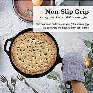 Cuisinart Chambray Neoprene Mini Oven Mitts, 2pk - Heat Resistant Kitchen Gloves to Protect Hands, Non-Slip Grip, Faux Leather Loop - Ideal Set for Handling Hot Cookware, Bakeware - Marine