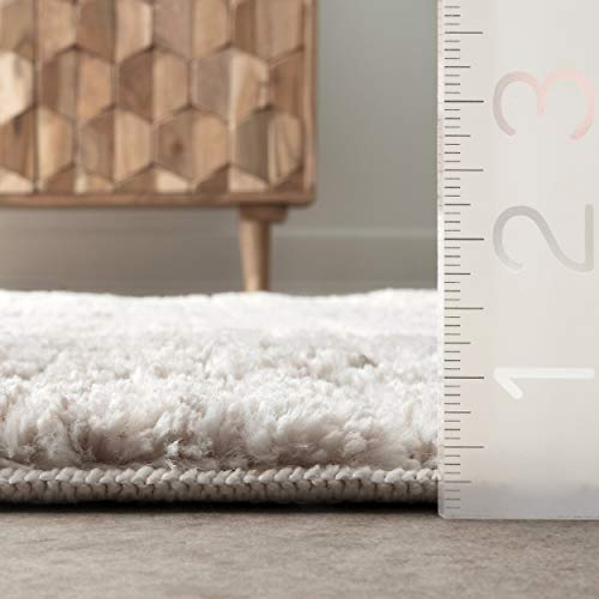 nuLOOM Sorolla Modern Shag Runner Rug, 2' 6" x 6', Beige