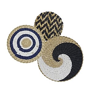 Woven Wall Basket Decor, Set of 3 Boho Hanging Baskets Wall Decor, Round Handmade Rustic Rattan Decorative Baskets, Handcrafted Wall Art Decor for Living Room, Bedroom, Dining Room, Farmhouse,etc.
