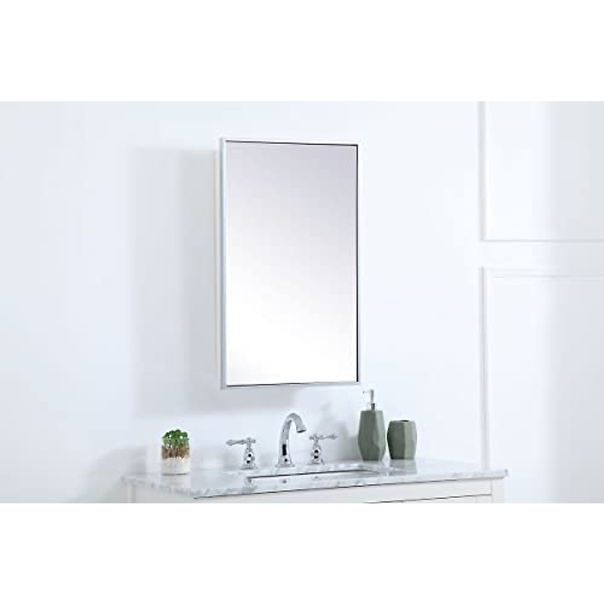 Elegant Decor Metal Mirror Medicine Cabinet 17 inch x 28 inch in Black