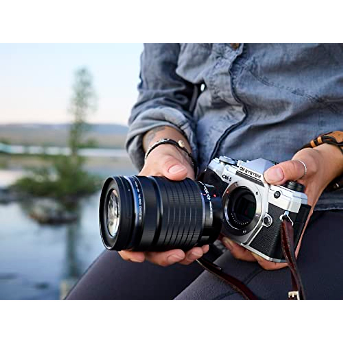 OM System OM-5 Silver Micro Four Thirds System Camera Outdoor Camera Weather Sealed Design 5-Axis Image Stabilization 50MP Handheld High Res Shot
