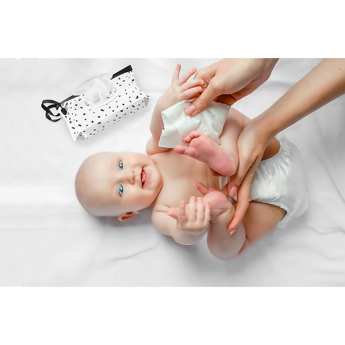 CasenBag Black Arrows Wet and Dry Diapers Bag with Wet Wipes Cases and Case for storing personal belongings