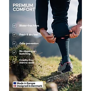 DANISH ENDURANCE Merino Wool Hiking Socks for Men & Women, 3-pack, Forest Green, Large