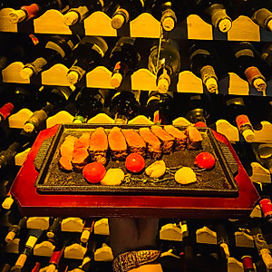 FJPTFENG Cast Iron Steak Plate, Grill Pans, Sizzle Griddle with Wooden Base, Steak Pan, Griddle Grill Pan with handles (Plate 6.7" x 4.4")