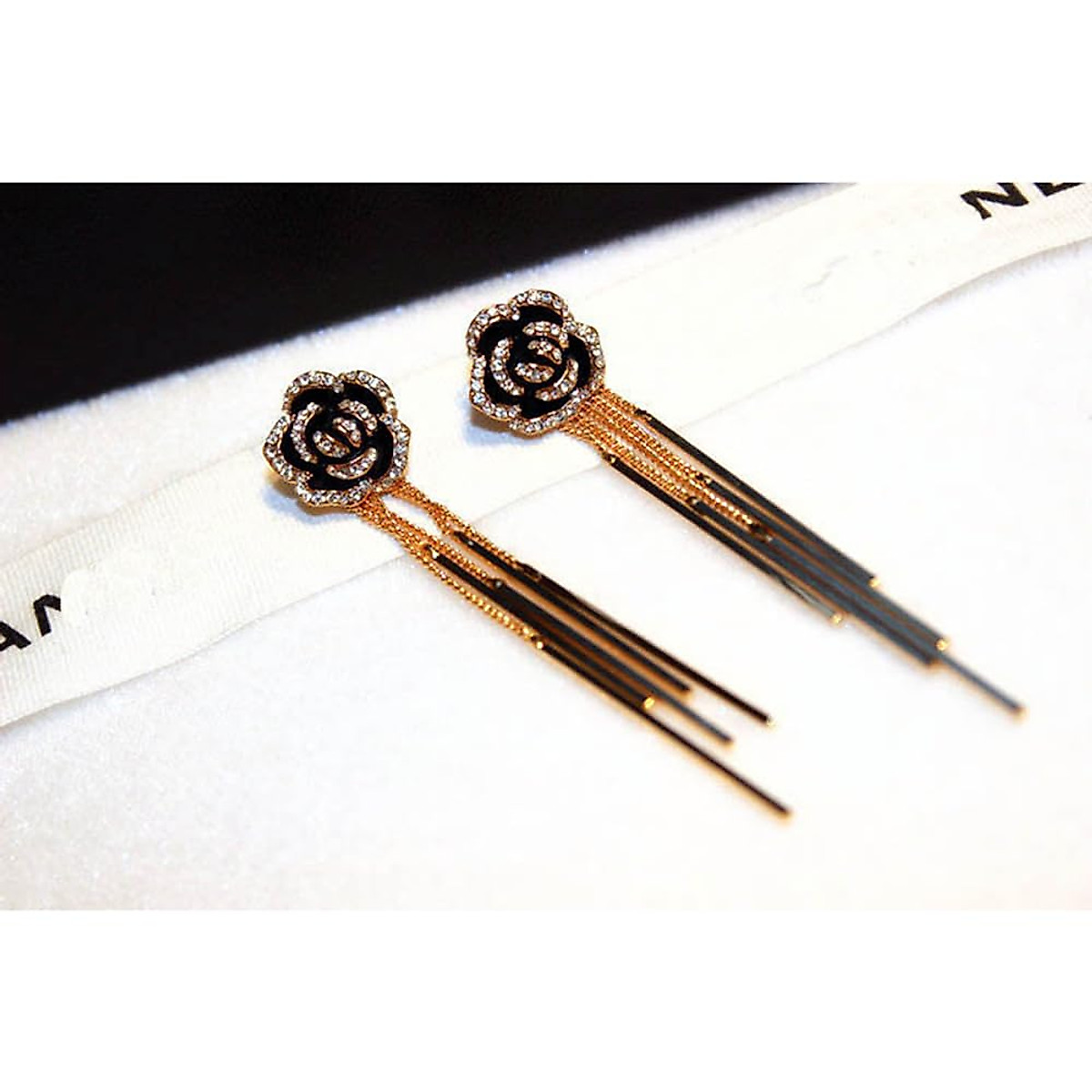 Rhinestone Pendant Black Rose Floral Tassel Earrings