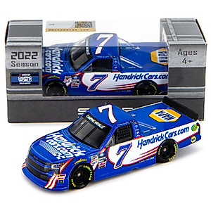 Lionel Racing Chase Elliott 2022 HendrickCars #7 Truck Diecast 1:64 Scale