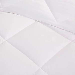 Sleep Philosophy Thinsulate Fibers 3M Scotchgard Moisture Wicking Down Alternative Comforter with 300TC Cotton Sateen Cover, King, White