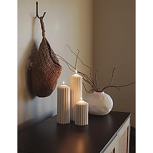 LAWA Ribbed Peak Pillar Candle - Large Beautiful Handmade Pillar Scented Soy Wax Candle Elegant Bubble Aesthetic Candle Housewarming Gift Home Room Shelf Decor Idea White (Small)