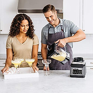 Ninja BN801C, Professional Plus Kitchen System With Auto-iQ, 72oz Pitcher, Black/Silver, 1400W (Canadian Version)