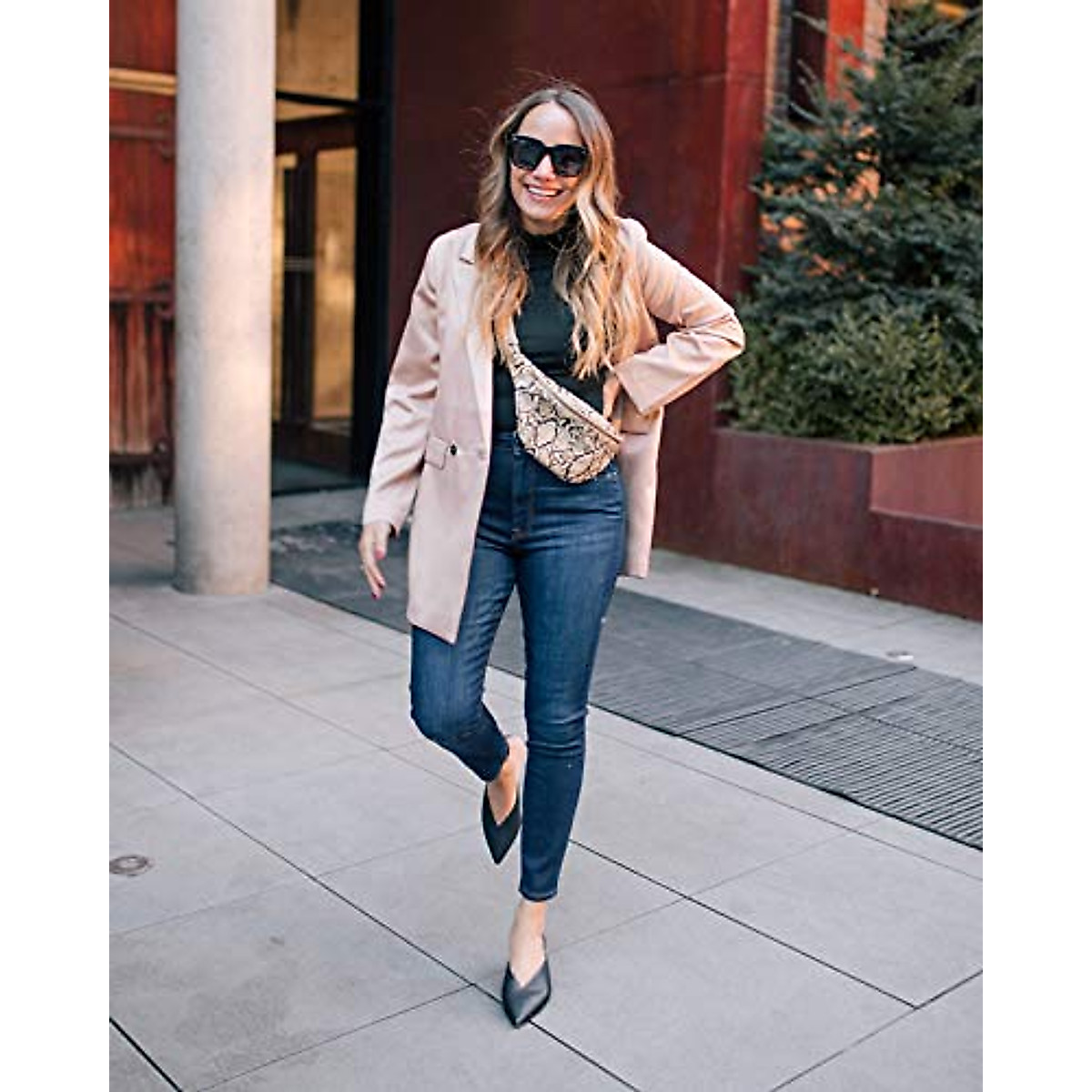 The Drop Women's Preston Belt Bag, Sand