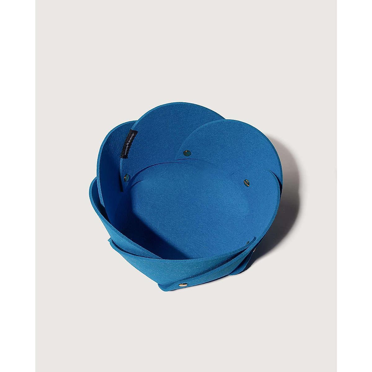 IANIYA Versatile Felt Storage Basket Organize with ease! Perfect for living rooms and stylish desktop decor(BLUE)