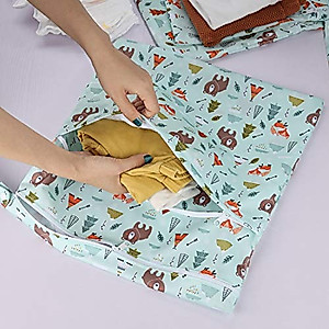 CeeKii Wet Dry Cloth Diaper Bags 3 Pack Washable Travel Bags, Waterproof Wet Bag, Baby Reusable Beach Pool Gym Bag for Swimsuits and Wet Clothes with Zippered Pocket and Snap Handle (Green)