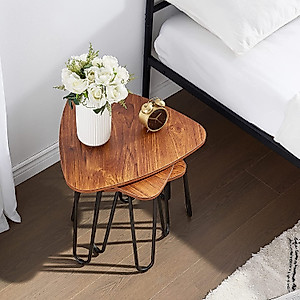 VECELO 3-Piece Nesting Coffee Tables with Metal Frame, Triangle Stacking Nightstand Home Furniture Set for Living Room, Easy Assembly,Rustic Brown