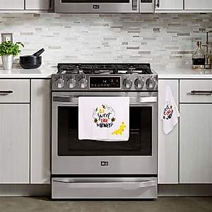 Bee Decor Set of 4,2 Bee Wooden Spoons & 2 Bee Kitchen Towels,Farmhouse Honey Bee Kitchen Decor,Bumble Bee Decorations,Bee Gifts,Birthday Gifts,Housewarming Gifts