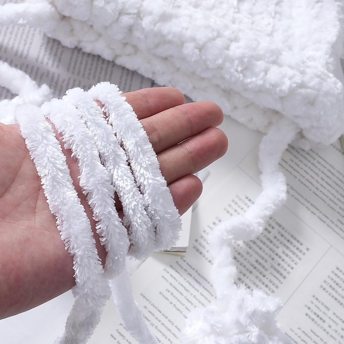 Crafted By Catherine Luxe Velvet Solid Yarn - 4 Pack (300 g / 10.5 oz, 98 Yards Each Skein), White, Gauge 6 Super Bulky