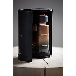 Mercedes-Benz - Le Parfum - Irresistible Fragrance For Men - Wood And Leather Scent - For Dynamic, Leading Personalities - Pink Pepper, Bergamot, Violet Leaves, Amber Notes - Eau De Parfum - 4 Fl Oz