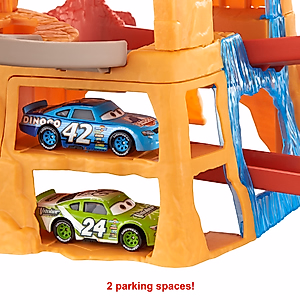 ​Disney and Pixar Cars Toys, Playset with 2 Vehicles, Radiator Springs Mountain Race ​​​