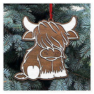 Hyturtle Highland Cow Christmas Ornament Gifts for Cow Lover - Highland Cow Christmas Wood Ornament - Cute Farm Animal Lover Gifts for Women, Girls On Birthday - Xmas Tree Hanging Decoration