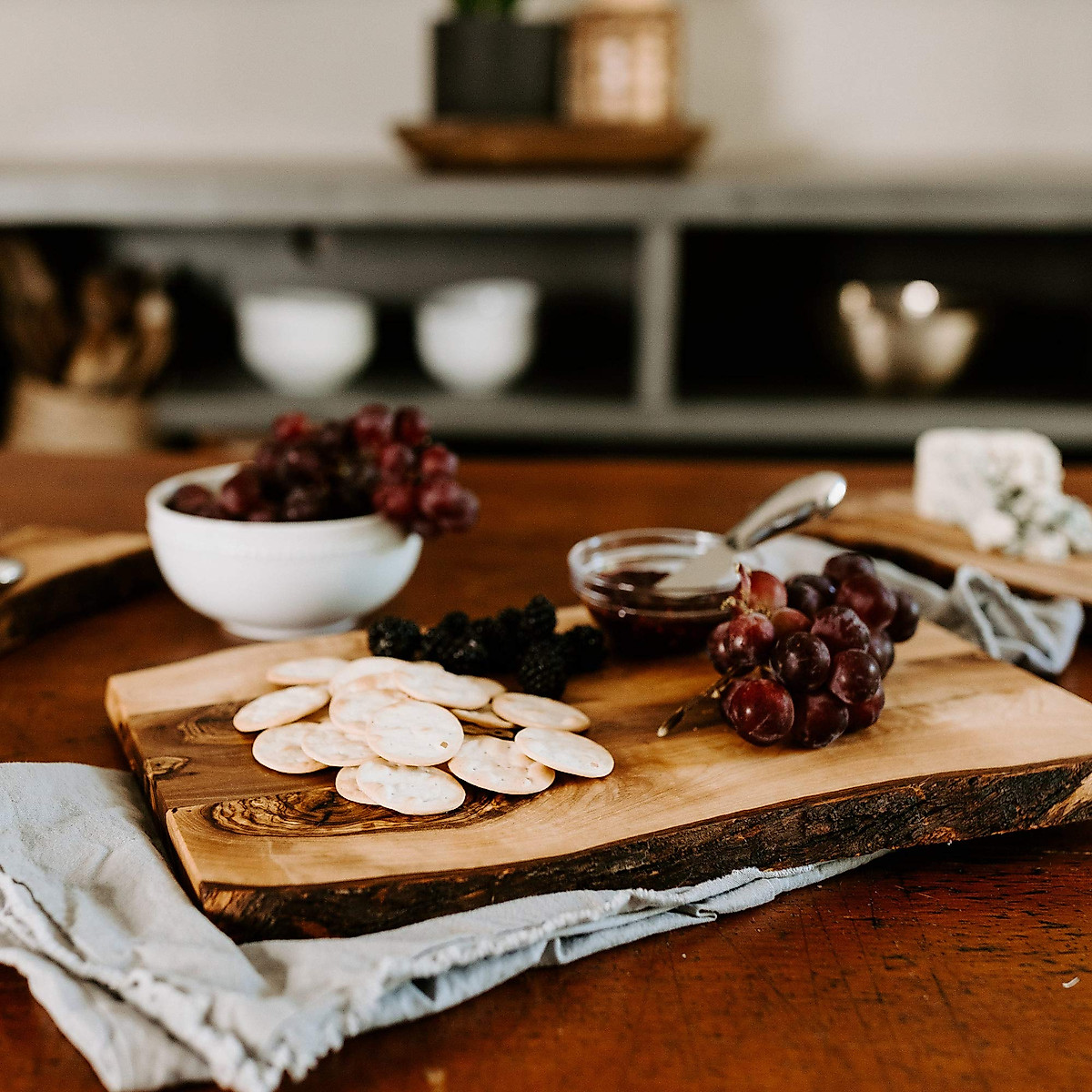 Tramanto Farmhouse Wooden Serving Board with Bark, Rustic Olive Wood Platter 15 x 10 Inch