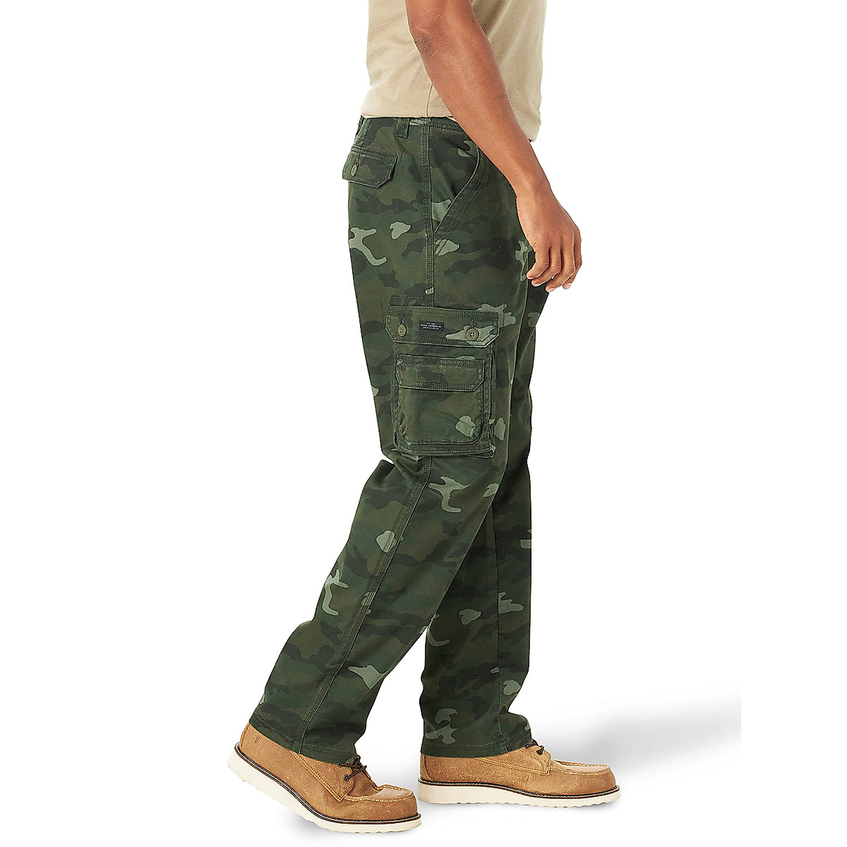 Lee Men's Wyoming Relaxed Fit Cargo Pant, Green Camo, 40W x 32L