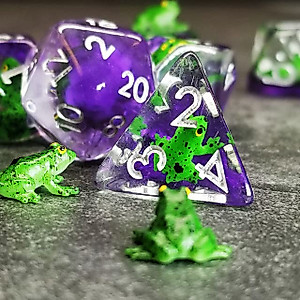 Sage's Portal Animal Familiars Resin DND Dice Set Polyhedral Dice Set for Dungeons and Dragons RPG Pathfinder Tabletop TTRPG (Green Frog)