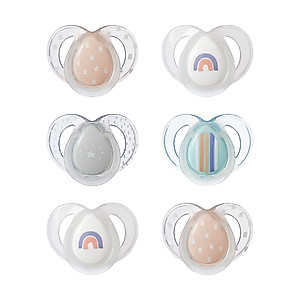 Tommee Tippee Nighttime Pacifiers, 6-18 Months, 6 Pack of Glow in the Dark Pacifiers with Symmetrical Silicone Baglet
