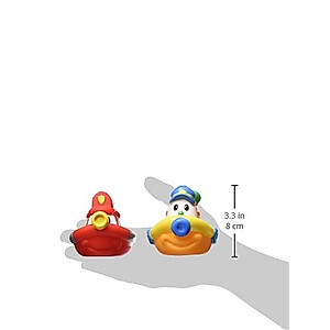 Nuby 2-Pack Tub Tugs Floating Boat Bath Toys, Colors May Vary, (Pack of 2)
