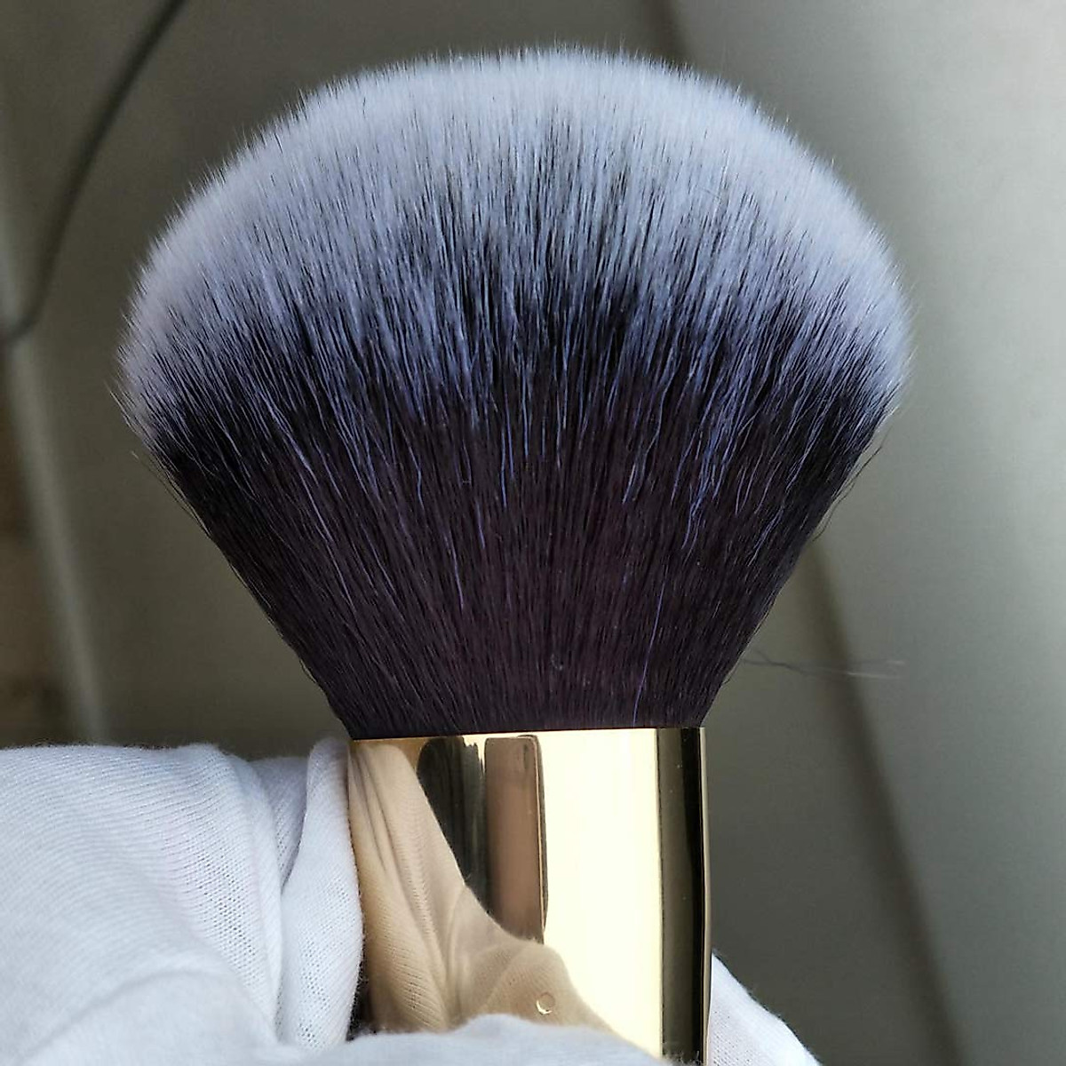 RN BEAUTY Makeup Brush Powder Brush Foundation Blush Bronzer Contour Face Blender Brush Professional Mineral Blending Buffing Kabuki Brushes Thick and Dense Soft Synthetic Fibers (Black&Golden Plus)