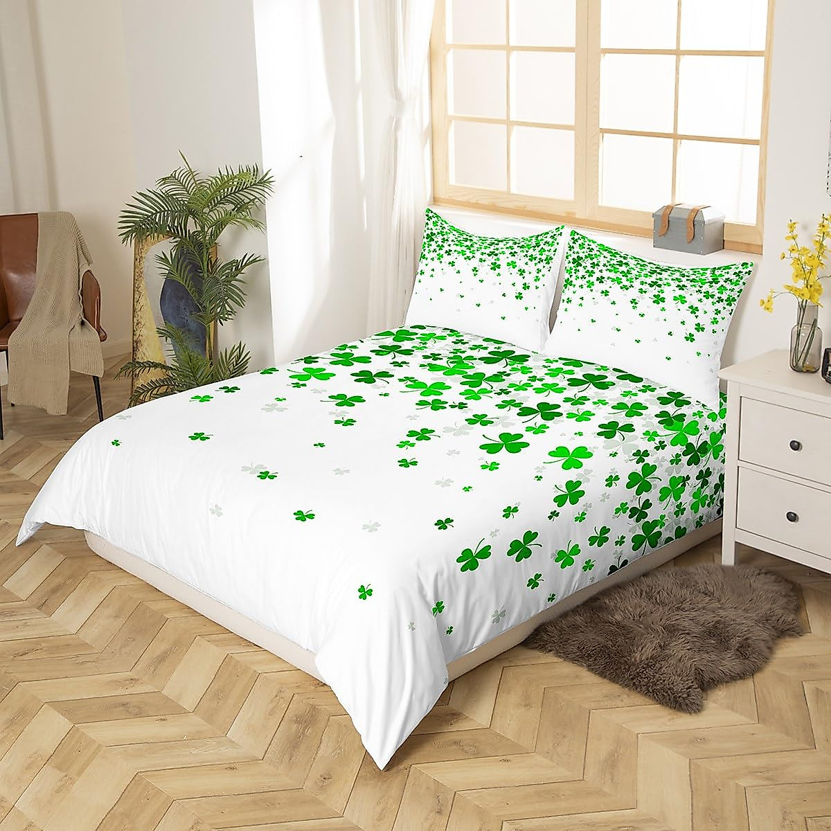Manfei Lucky Clover Bedding Set for Boys Girls Spring Leaves Comforter Cover St. Patrick's Day Duvet Cover Room Decor Green White Bedspread Cover Queen Bedding Collection 3Pcs