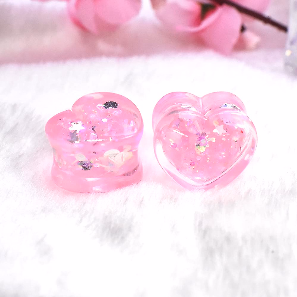 Jboyanpei 6Pcs/3pair Shineing Paillette Heart-shaped Ear Gauges Tunnels and Plug Acrylic Ear Expander Studs Stretching Size 22mm
