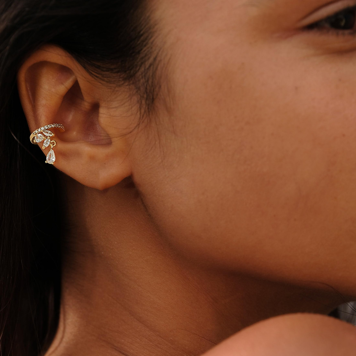 VACRONA Cubic Zirconia Ear Cuff 14K Gold Plated Earrings Round Cuff Sparkling Non-Pierced Earrings Helix Wrap Ear cuff Hypoallergenic Earrings for Jewelry Gifts