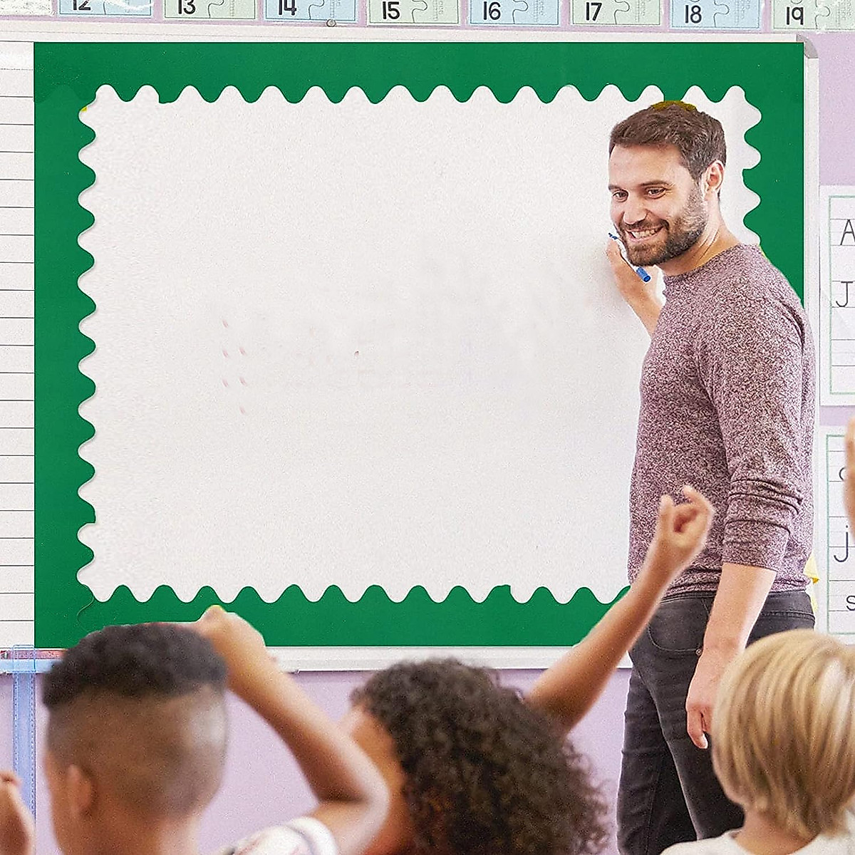 Bulletin Border Scalloped Border Trim for Classroom School Office Chalkboard Whiteboard Wall Decor 5M (Purple)