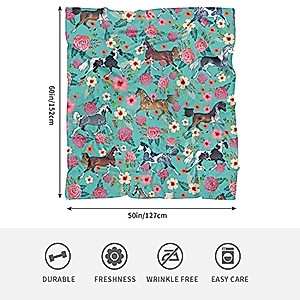 Metawu Horse Blanket Animal Blanket for Women Girls Who Love Horses 60”x50” Throw Fleece Blanket in Home Bed Sofa Chairs Dorm
