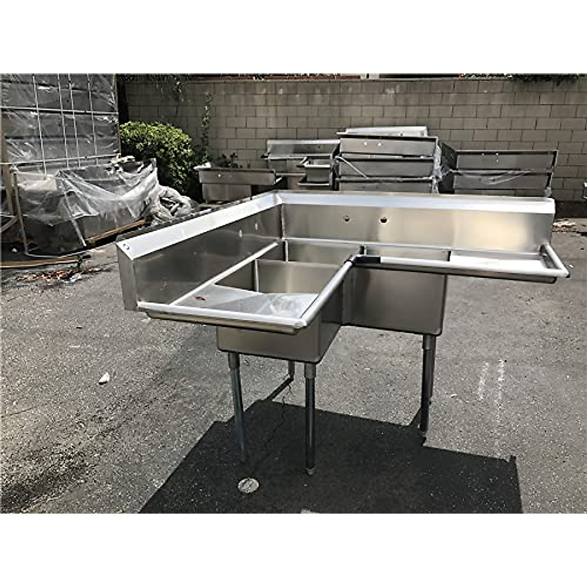 Commercial Kitchen Corner Sink 3 Compartment Stainless Steel NSF with Right and Left Drainboards，Splashboard