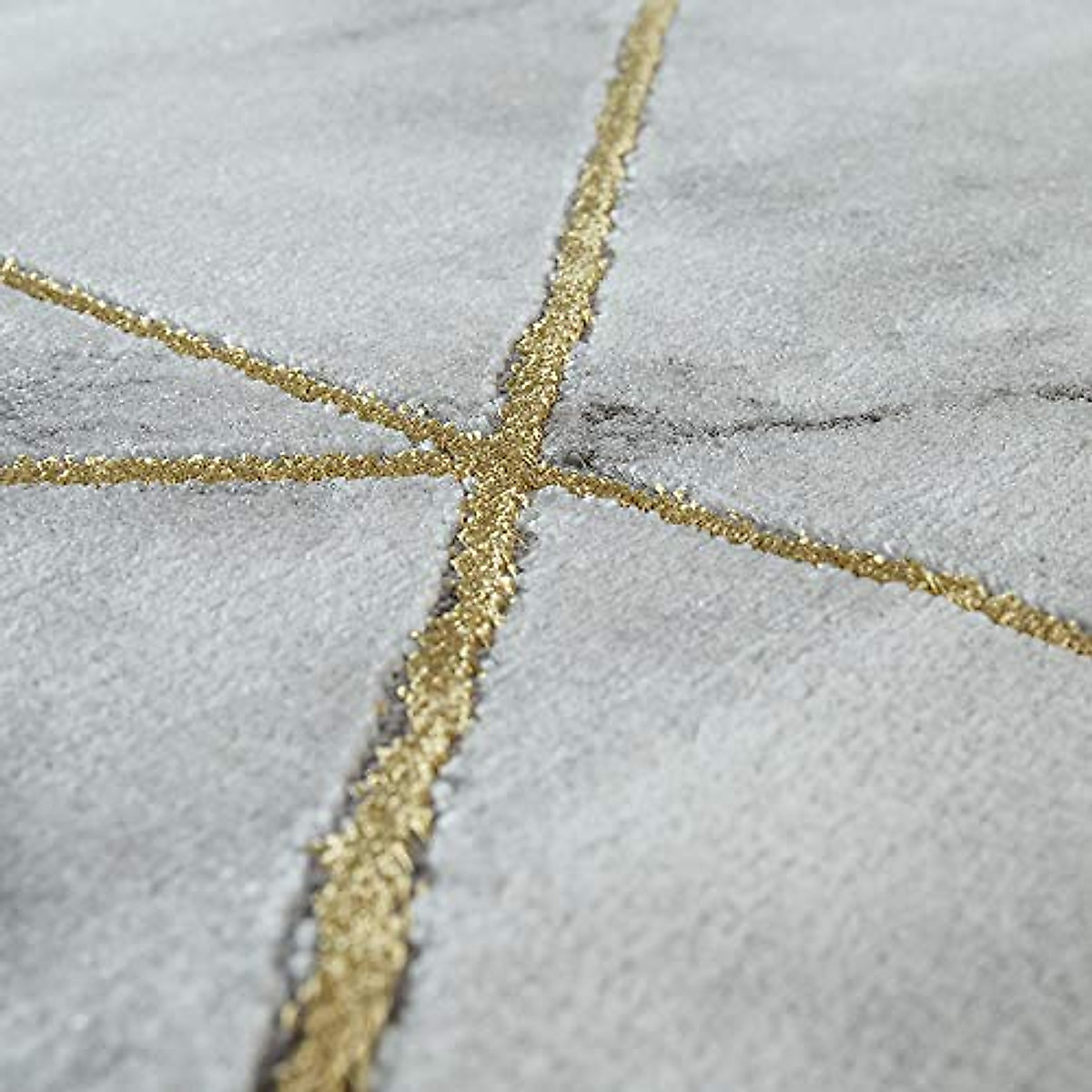 Marble Patten Area Rug in Gold Cream for Living Room with Contour Cut, Size: 3'11" x 5'7"