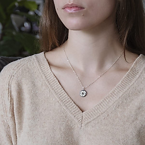 EFYTAL Inspirational Daughter Gifts, Sterling Silver or Gold Plated Studded Compass Necklace, Graduation Gifts for Women, Friendship Necklace, New Job Unique Gifts for Women