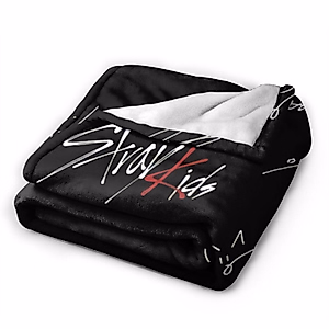 Stray Kids Soft and Comfortable Wool Fleece Throw Blankets Yoga Blanket Beach Blanket Suitable for Home and Tourist Camping