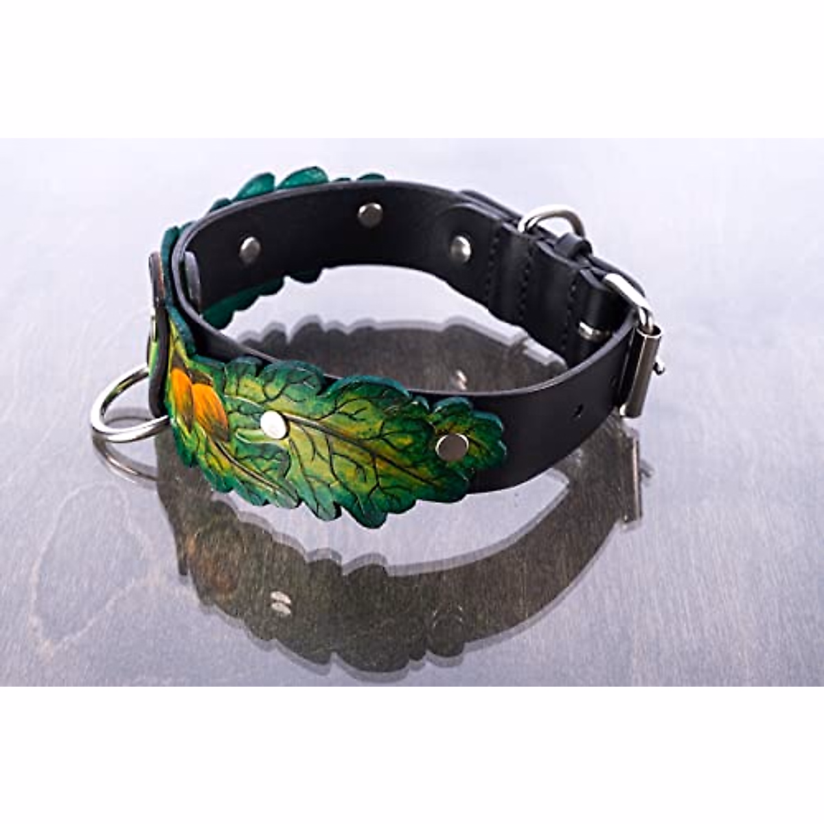 Dog Large Oak Leaf and Acorn Geen Collar, Dog Lover Handstitched Collar, Padded Leather Dog Collar, Dog Collar Handmade Leather