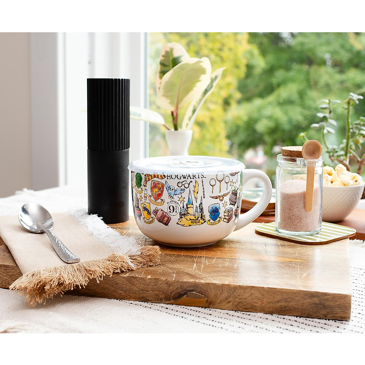 Silver Buffalo Harry Potter Hogwarts Destination Ceramic Soup Mug Bowl With Vented Lid and Handle For Ice Cream, Cereal, Beverages | Holds 24 Ounces