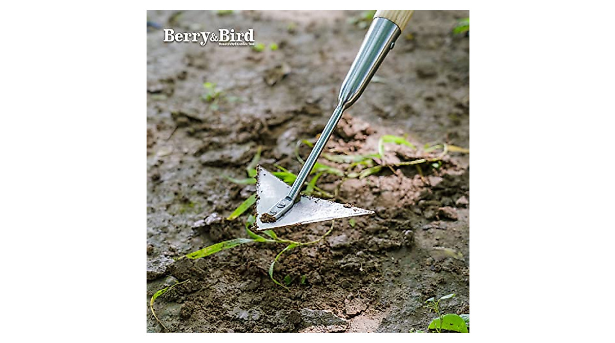 Berry&Bird Triangle Hoe - Durable Gardening Tool