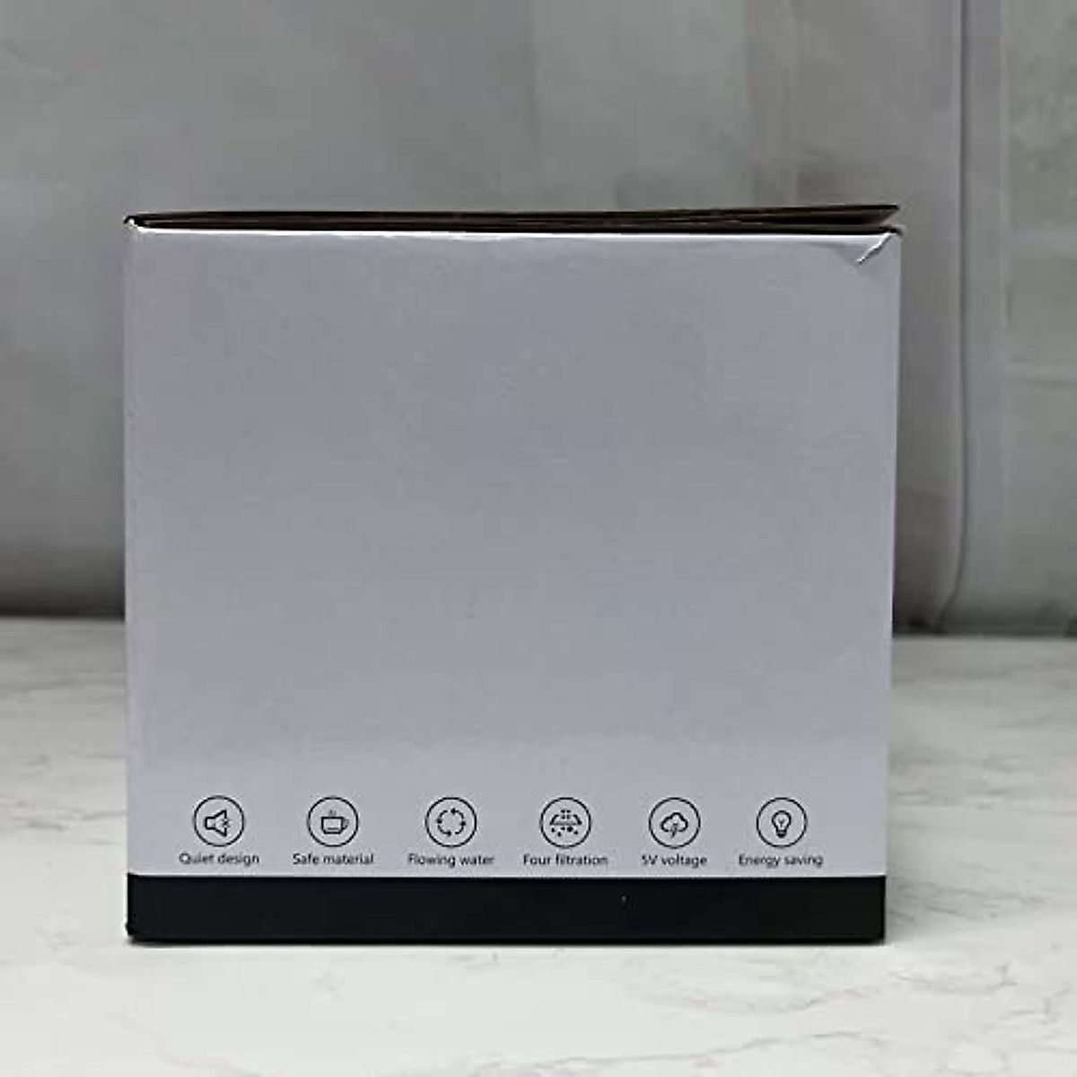 Cat Water Fountain, 84 fl oz/2.5L Ultra-Quiet Pet Water Fountain for Cats Inside with LED Light, Activated Carbon Filter, Cat Fountain Water Bowl, for Cats, Dogs, Multiple Pets