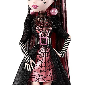 Monster High Draculaura Doll, Special Howliday Edition, Pink and Black Gown, High Fashion, Holiday Collection, Gifts for Girls and Boys