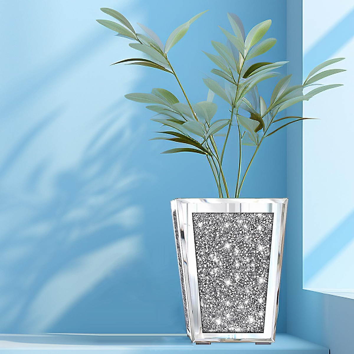 Meetart Crushed Diamond Mirrored Planter, Crystal Silver Glass Decorative Mirror Luxury Flower Pot ，with Drainage Hole and Tray for All House Plants, Succulents, Flowers, and Cactus.