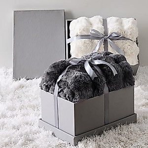 Bedsure Fluffy Faux Fur Throw Blanket Fuzzy Soft Bubble Blanket for Couch Bed Sofa Chair, Faux Fur Decor Gifts for Home Bedroom Living Room, Thick Warm Furry Cozy Gifts for Women, Cream, 50x70 Inch