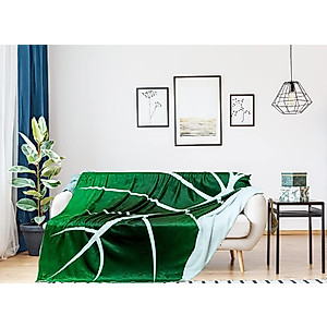 Leaf Blanket, Big Green Leaf Blanket Shape,Soft Plush Flannel Throw Decorative Leaves Design for Plant Lovers Bed Couch and Sofa（60x78INCH