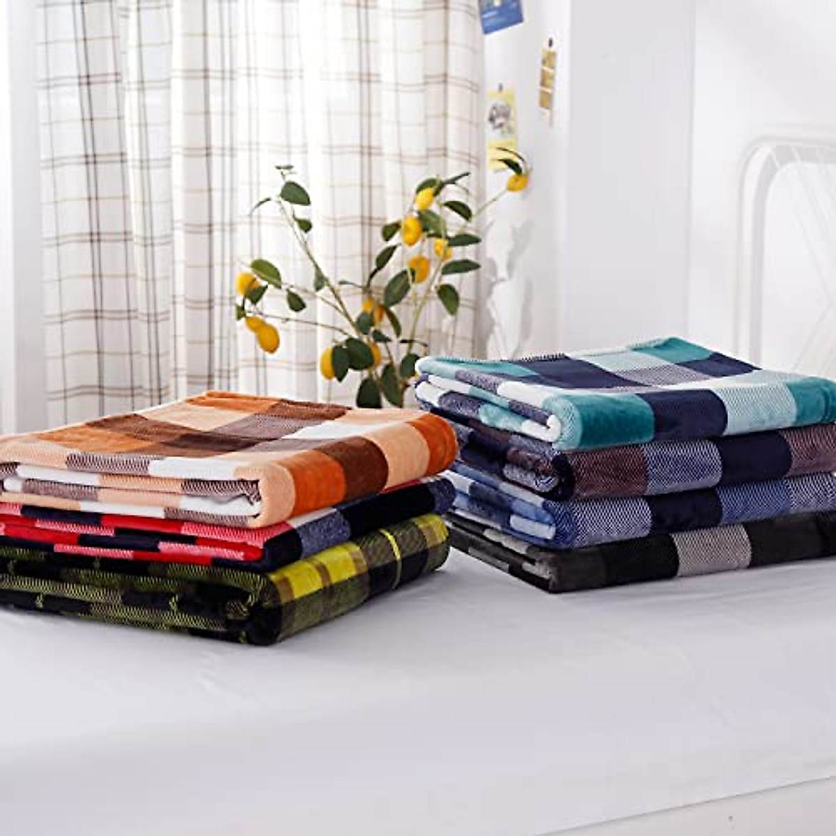 SOCHOW Buffalo Plaid Sherpa Fleece Throw Blanket, Double-Sided Checkered Super Soft Luxurious Bedding Blanket 60 x 80 inches, Black/White