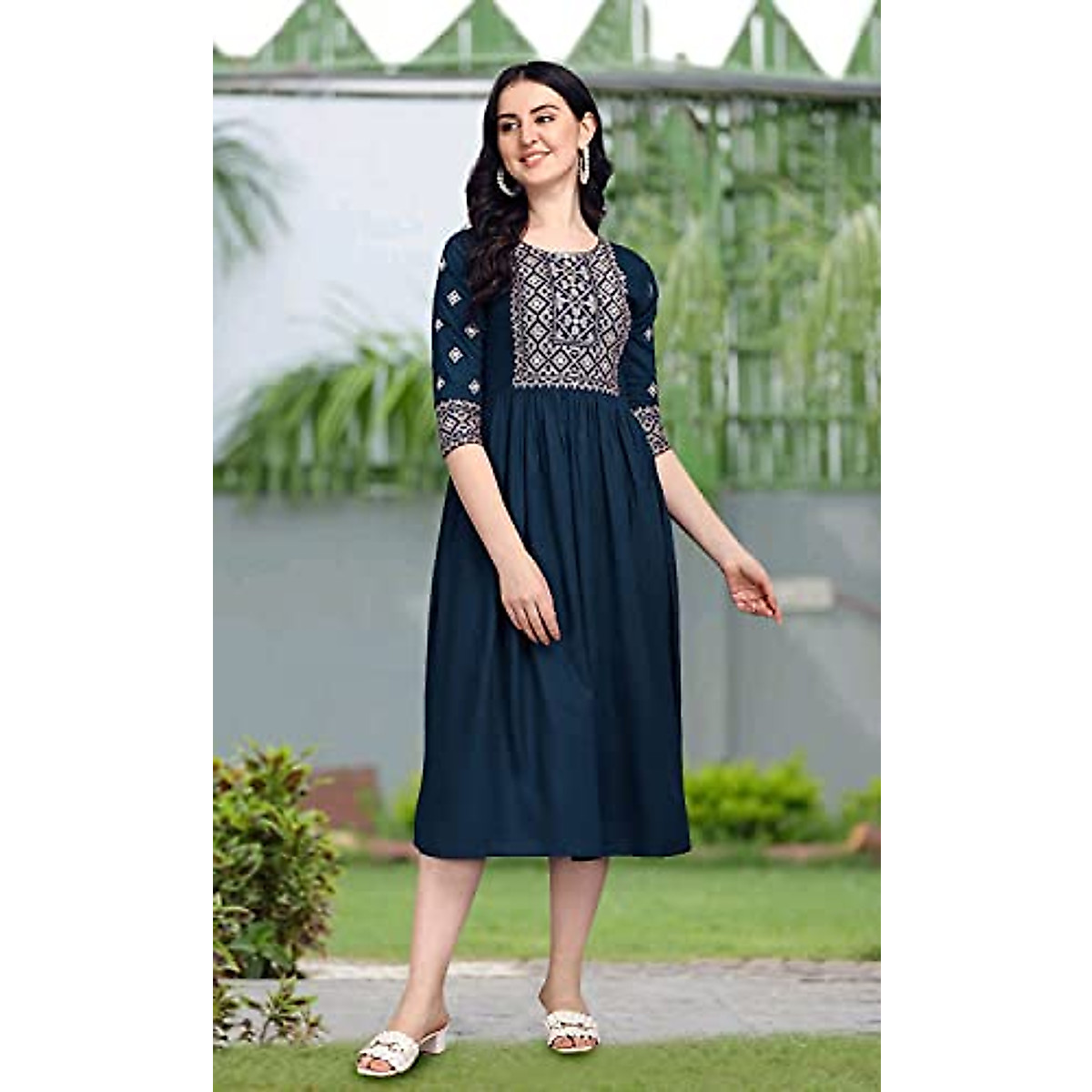 TRENDMALLS Women's Rayon Silk Neck Embroidrey Stitched pleated Kurta/Kurti For Women R17-XL